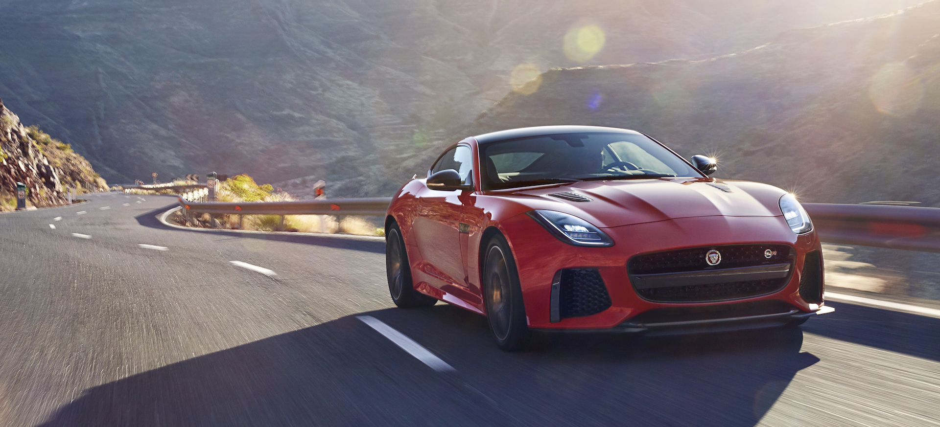 De meest iconische dierenlogo's van automerken | FemmeFrontaal