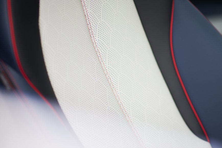 BYD Atto 3 EV: rust, comfort en originaliteit - FemmeFrontaal