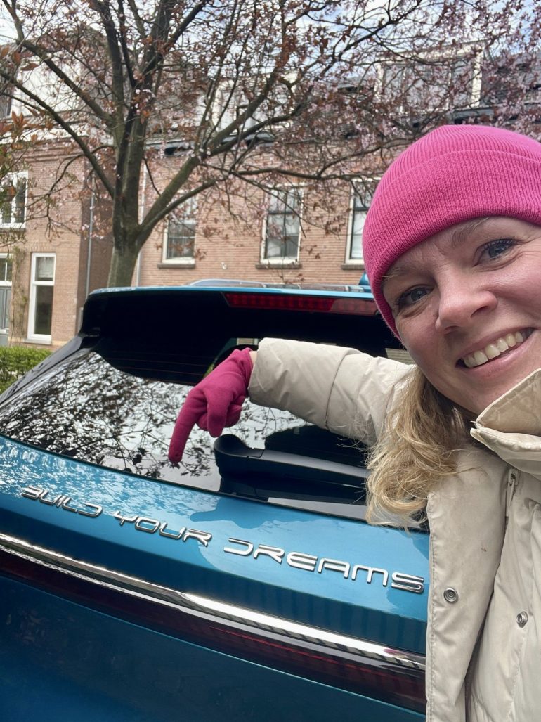 BYD Atto 3 EV: rust, comfort en originaliteit - FemmeFrontaal